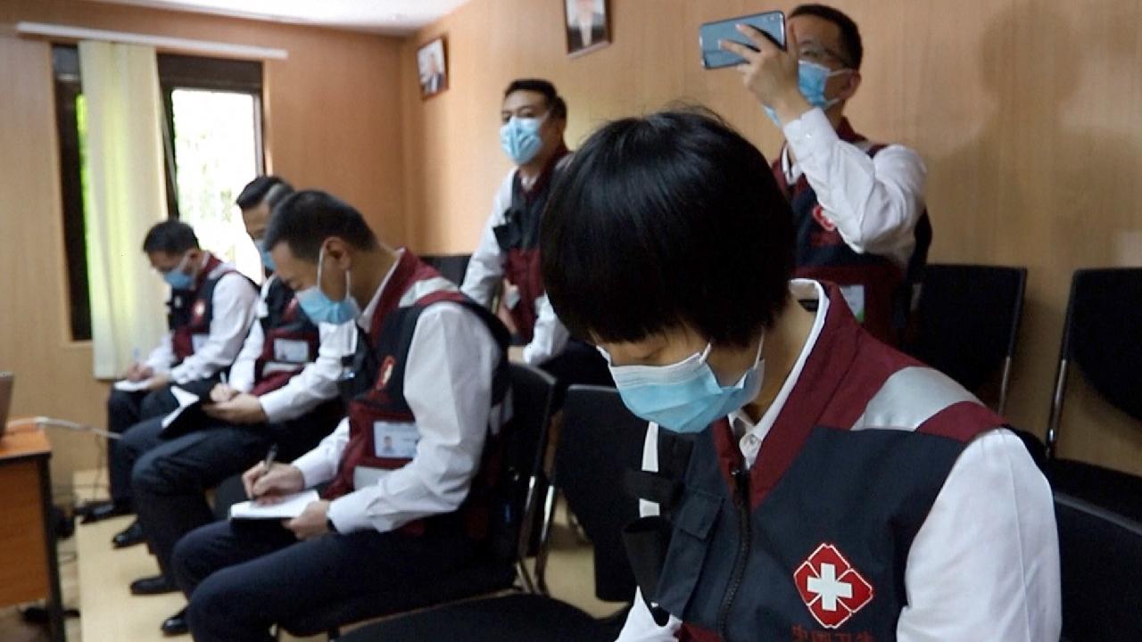 Chinese experts share COVID-19 experience with Algerian counterparts - CGTN