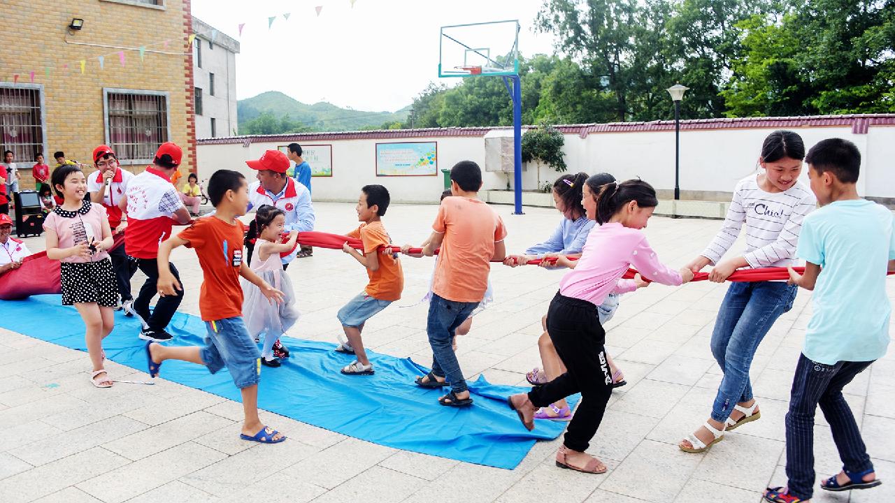 Left-behind children helped by government programs and initiatives - CGTN