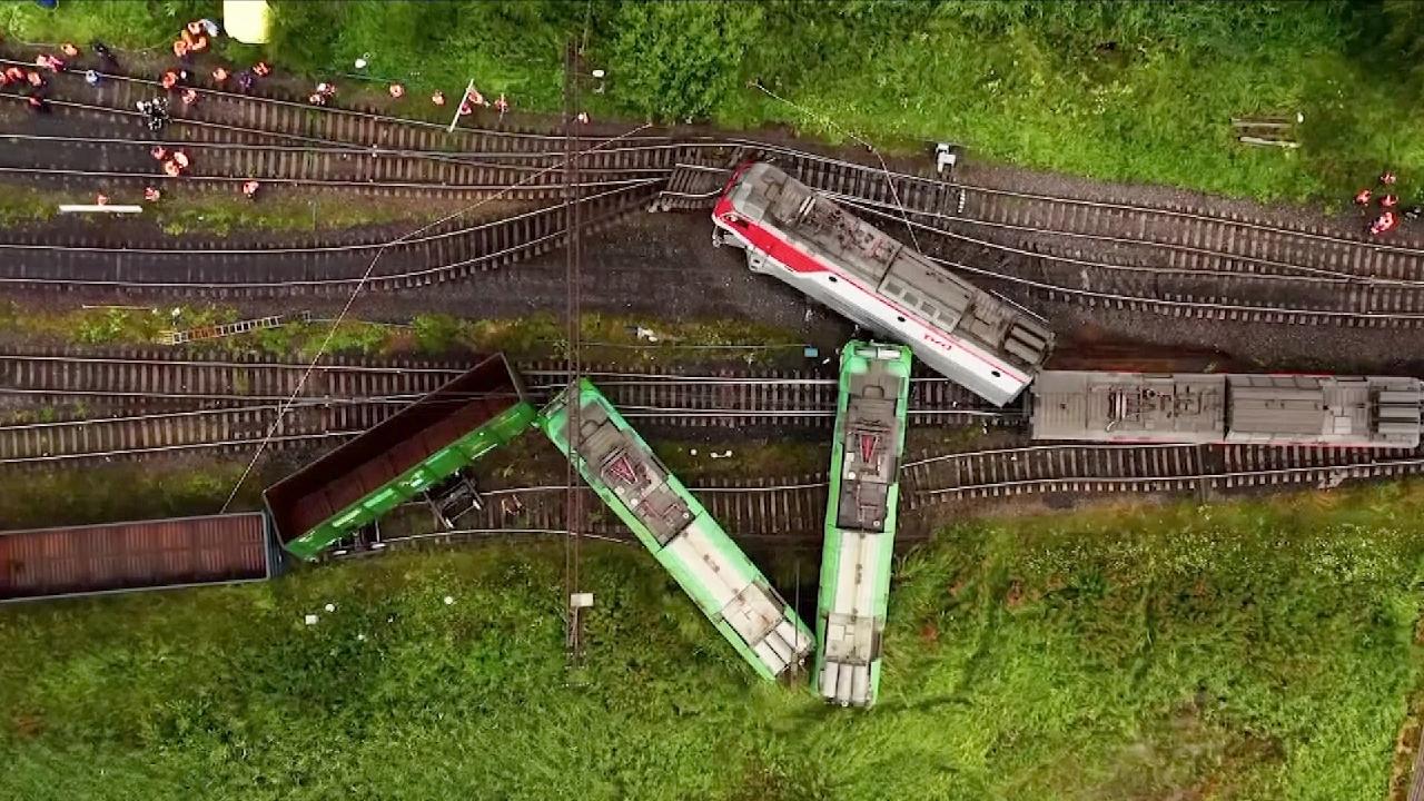 Two freight trains collide in St. Petersburg - CGTN