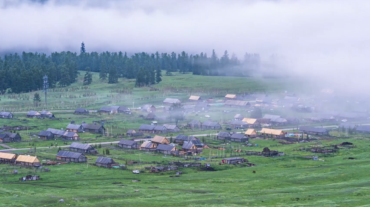Paradisiacal life of a small village in Kanas - CGTN