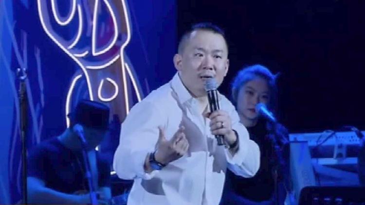 What's behind the rise of stand-up comedy in China? - CGTN