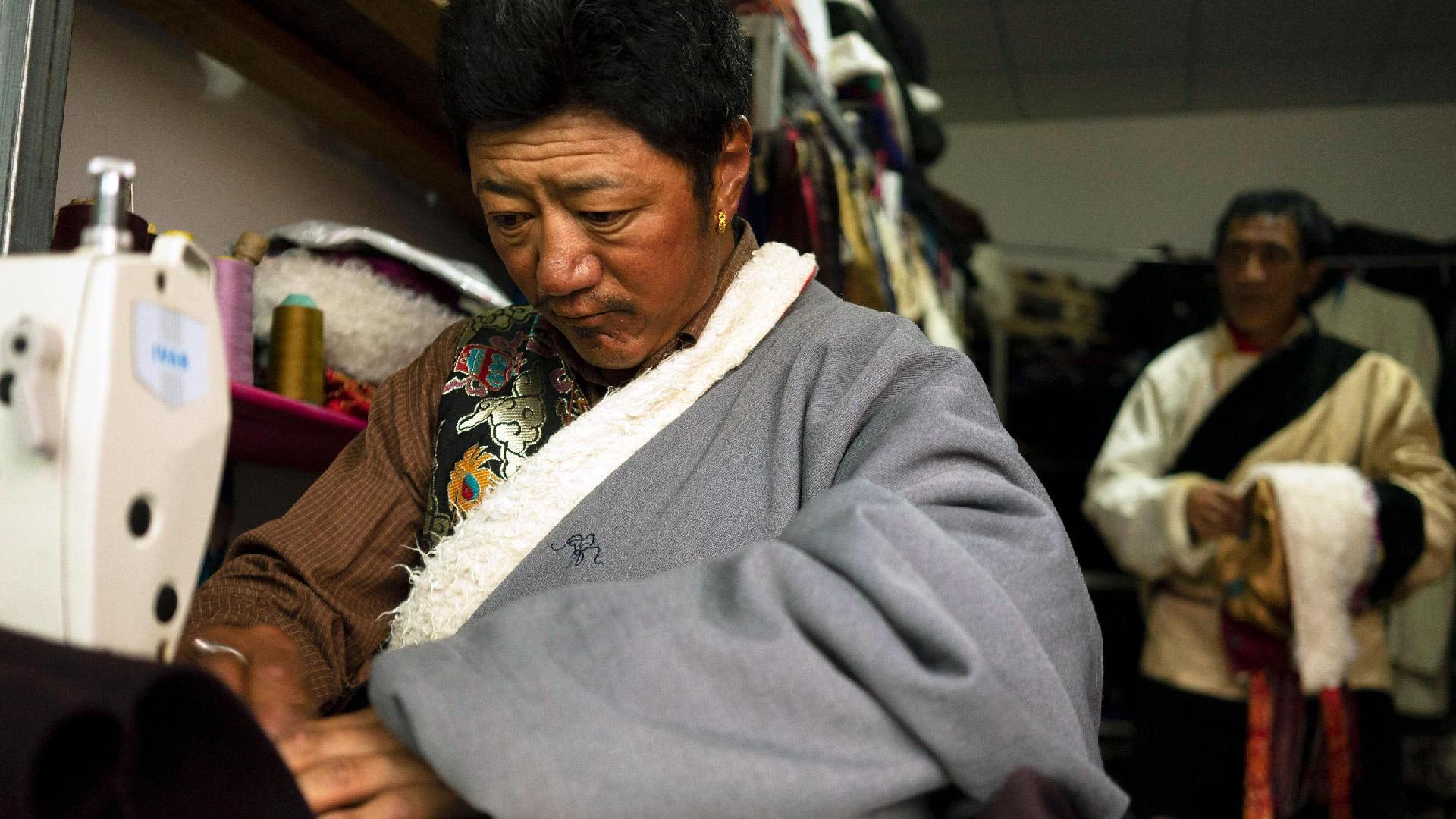 Tibet lifts over half a million residents out of poverty - CGTN