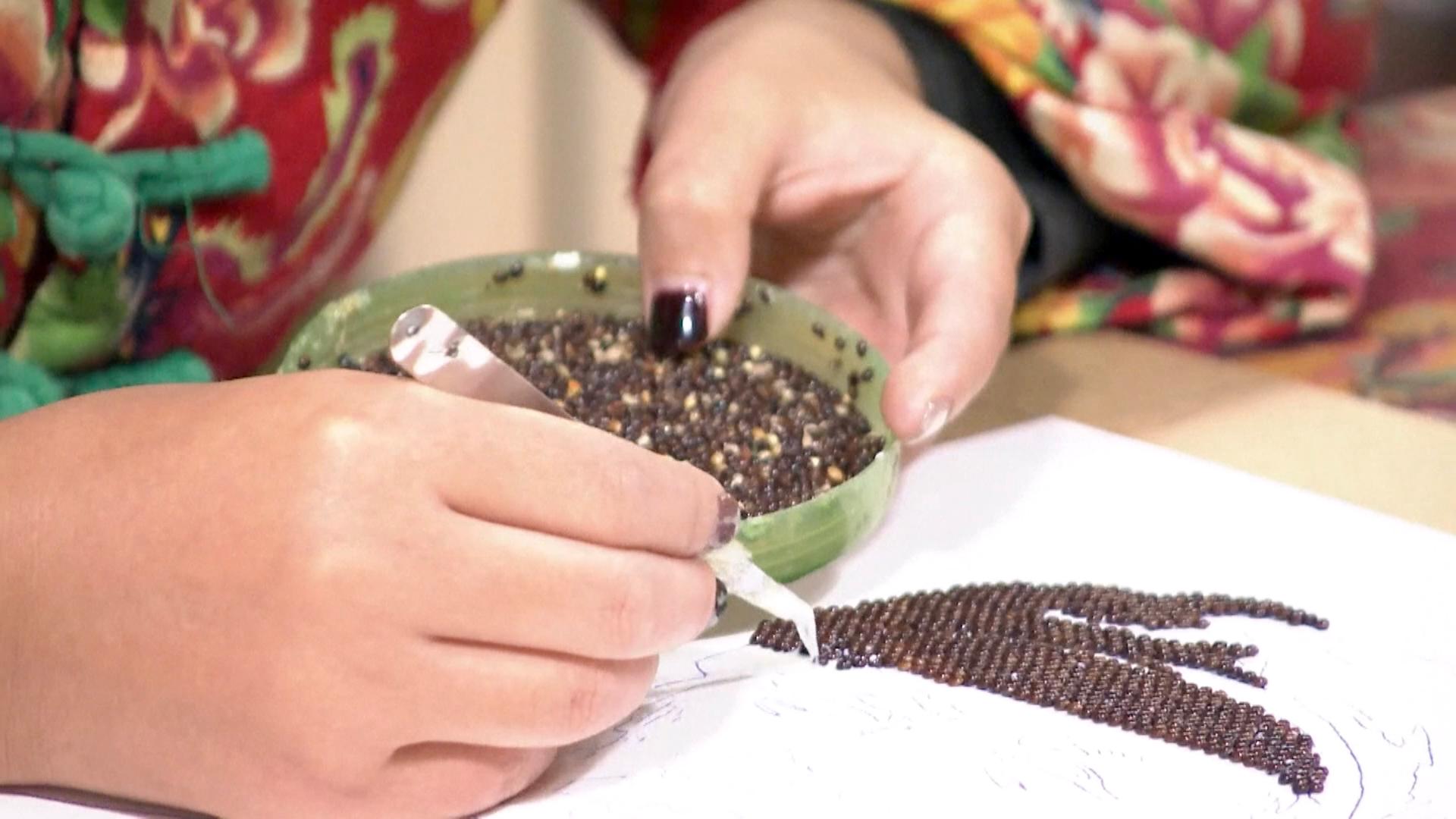 Grain paintings bring farmers wealth, employment - CGTN