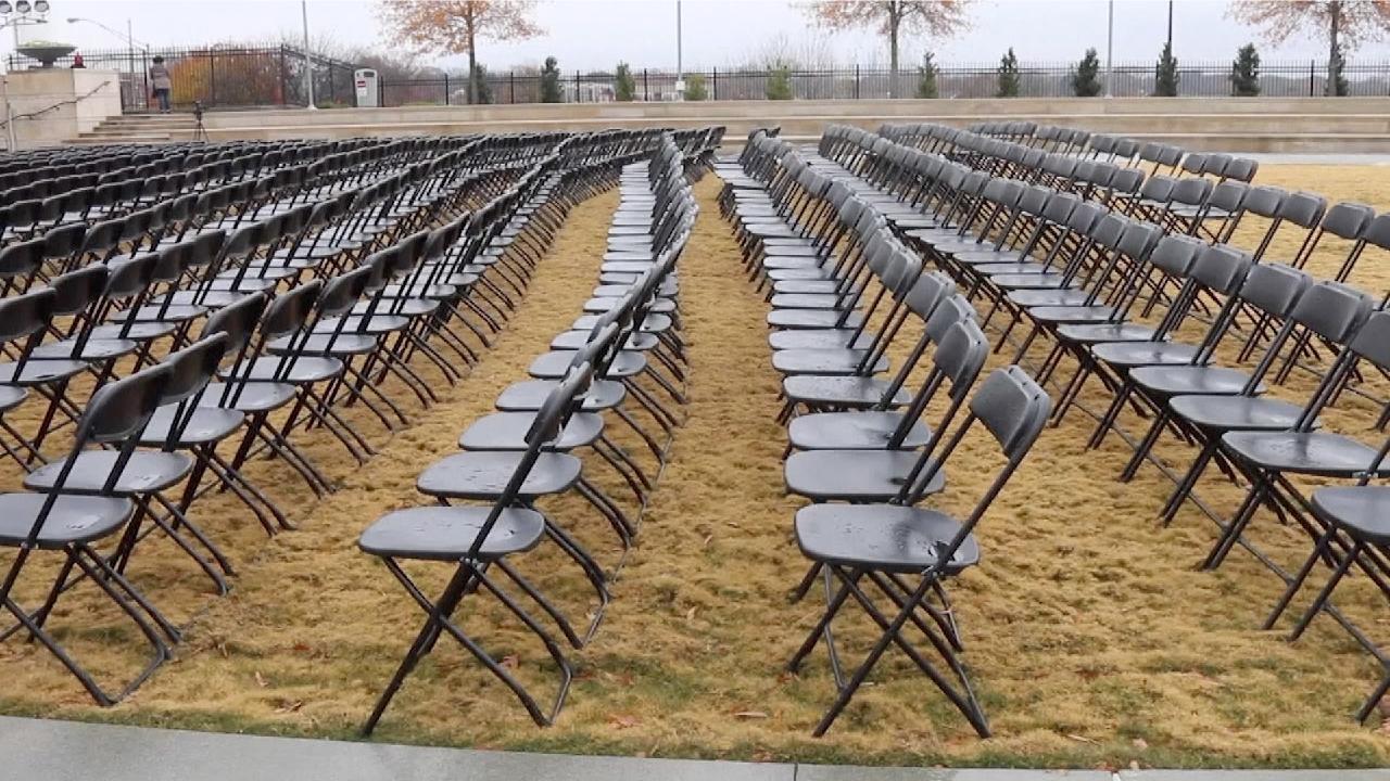 1,000 empty chairs honor virus victims in Georgia - CGTN
