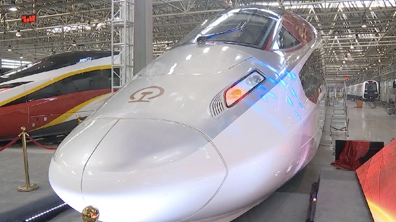 350 km/h high-speed freight train launched in N China - CGTN