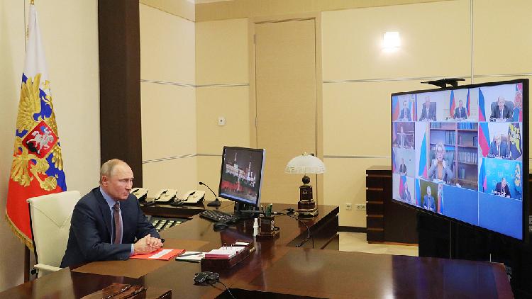 Putin signs law extending New START treaty with U.S. - CGTN