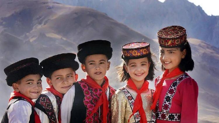 Xinjiang-themed photo exhibition opens in Beijing - CGTN