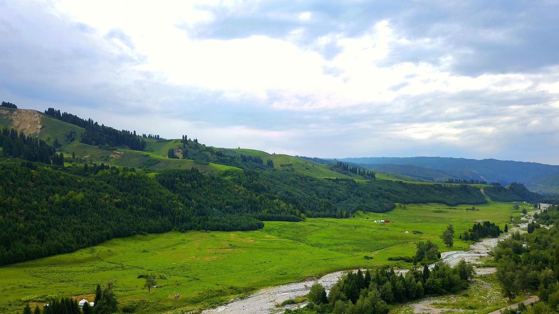 Four seasons in one day in western Xinjiang's Yining - CGTN