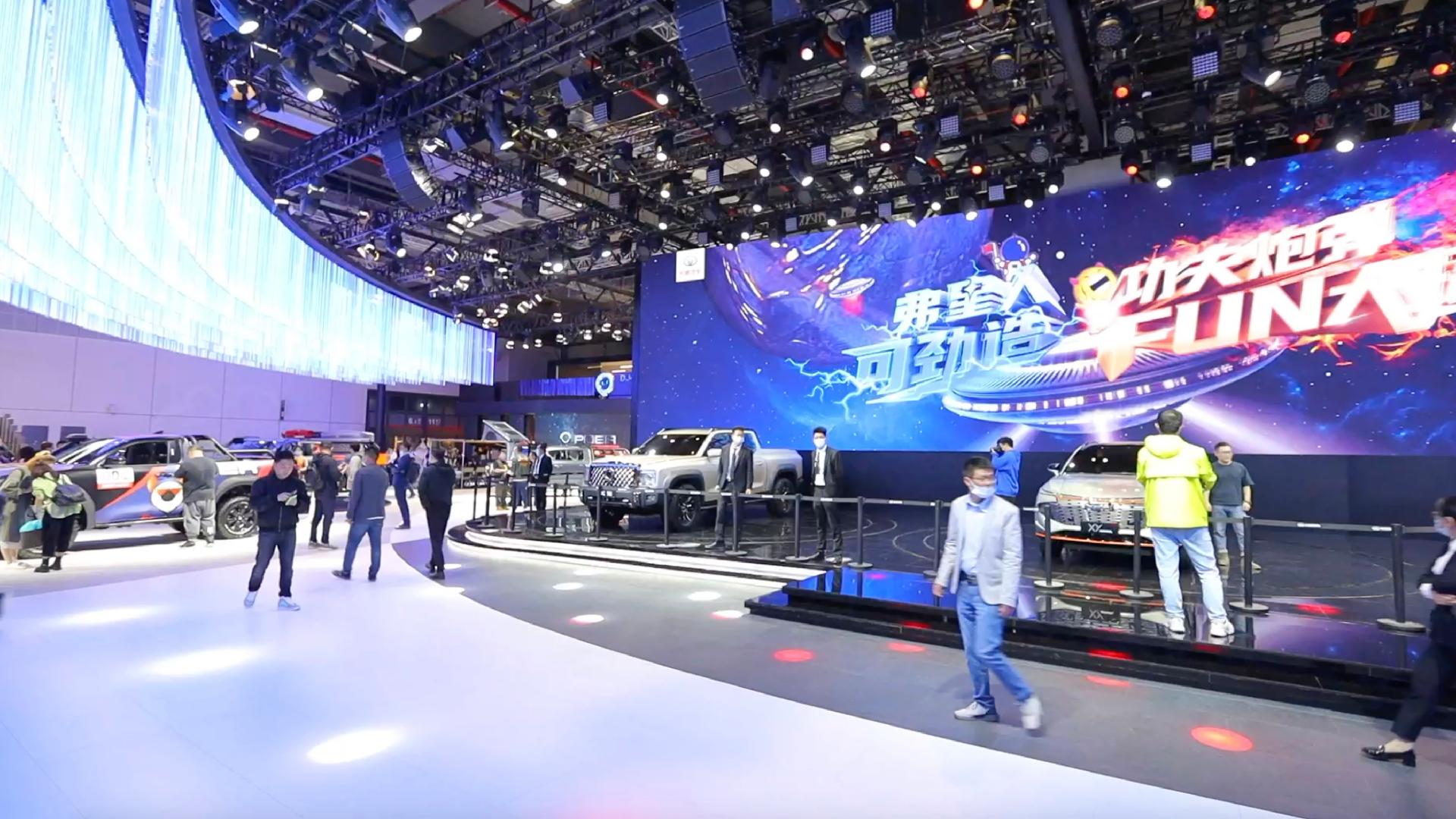 Vlog: What does one of China's biggest auto shows look like? - CGTN