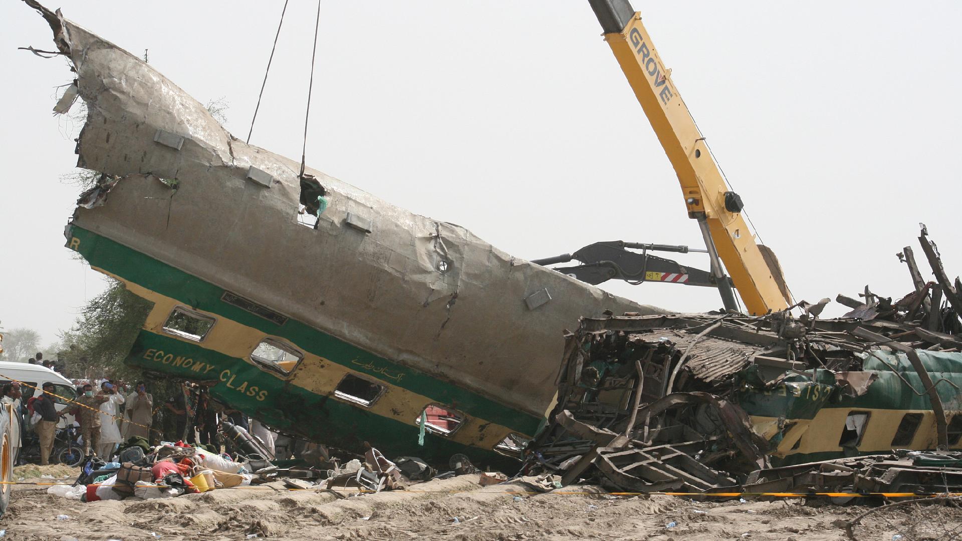 Dozens killed in Pakistan train crash - CGTN