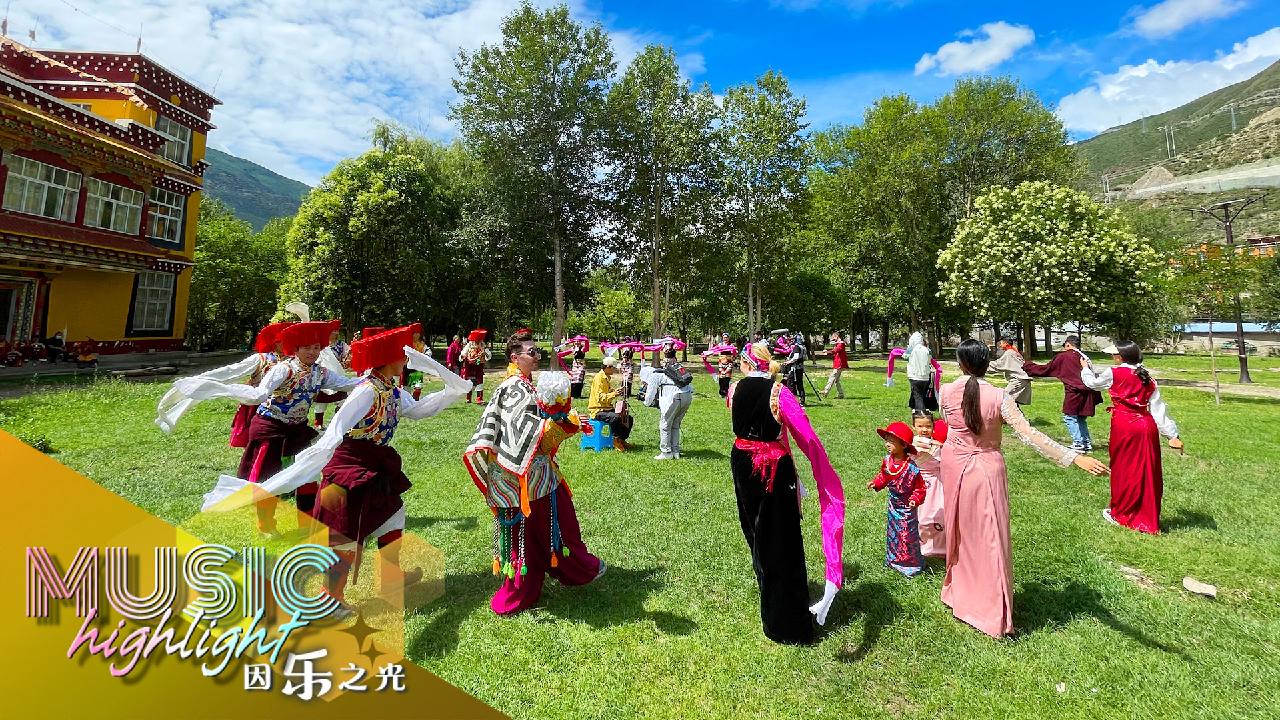 Tibetan opera meets Batang folk dance - CGTN