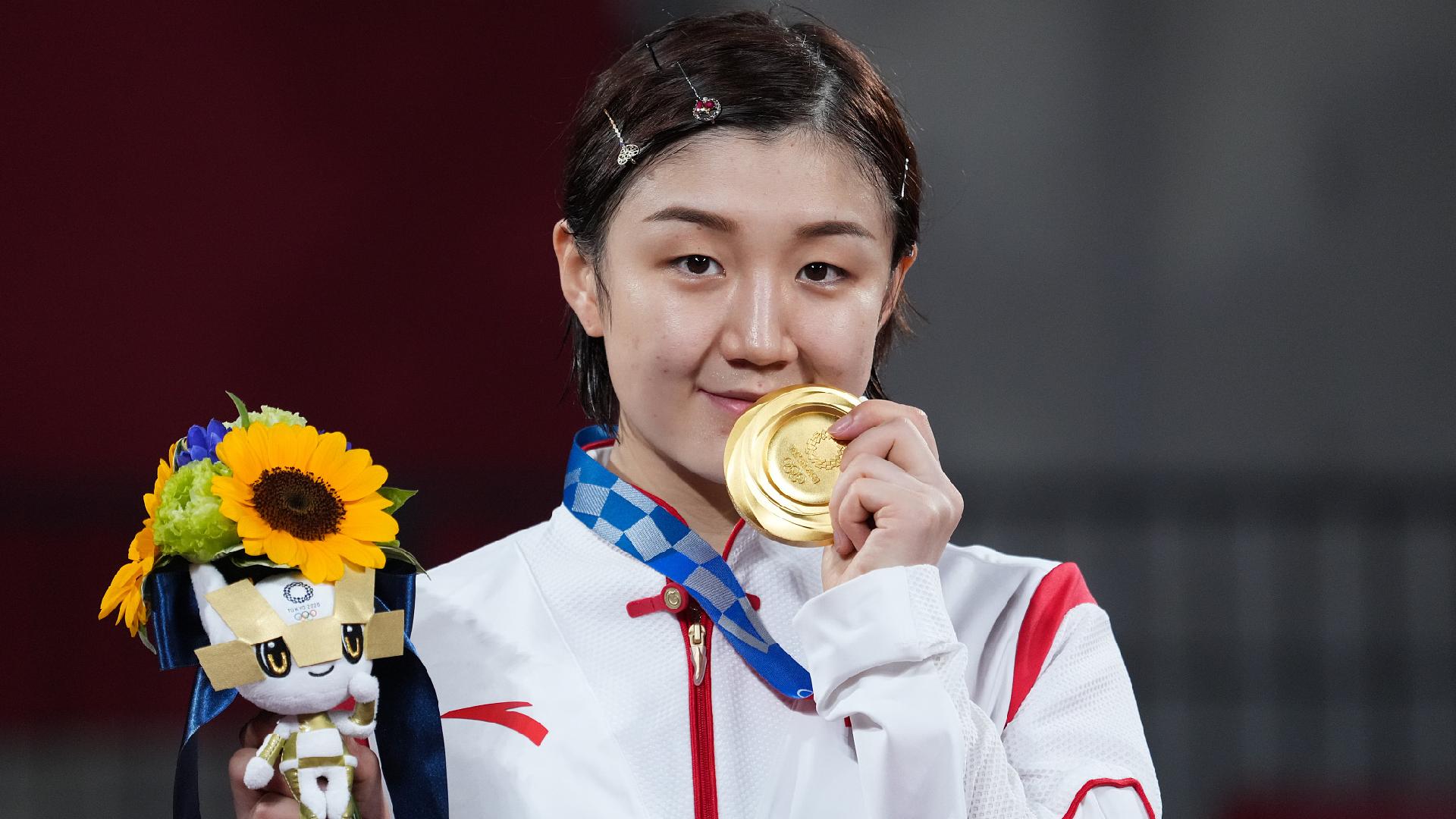 China's Chen Meng lives up to the status as world's top paddler - CGTN