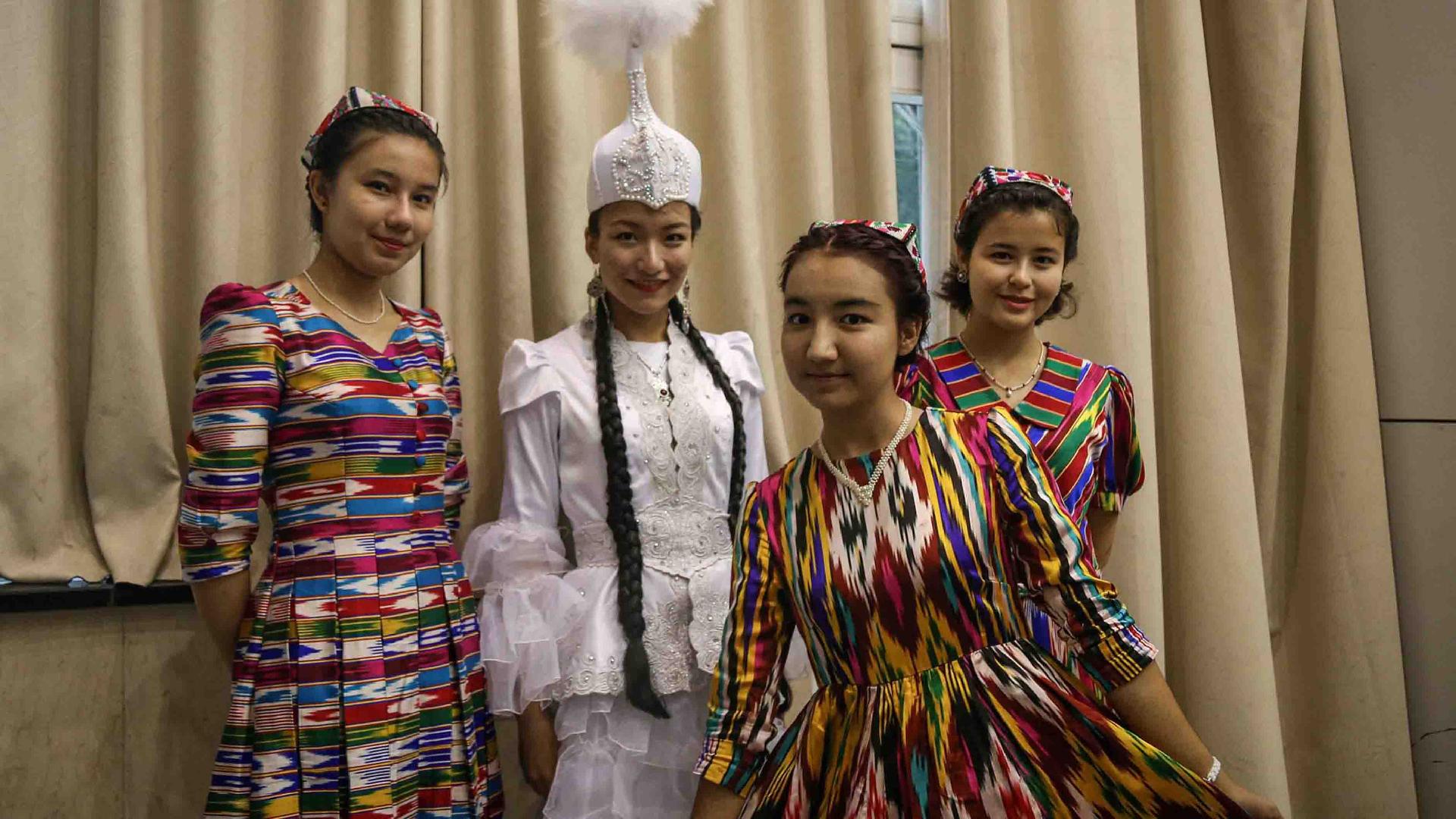 Xinjiang youths speak about life and aspirations - CGTN