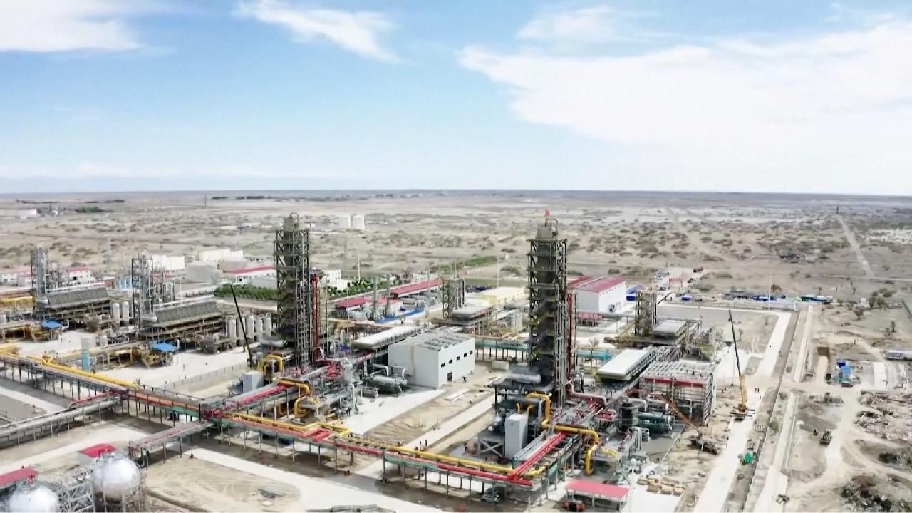 China's largest ethane recovery project put into operation in NW China ...