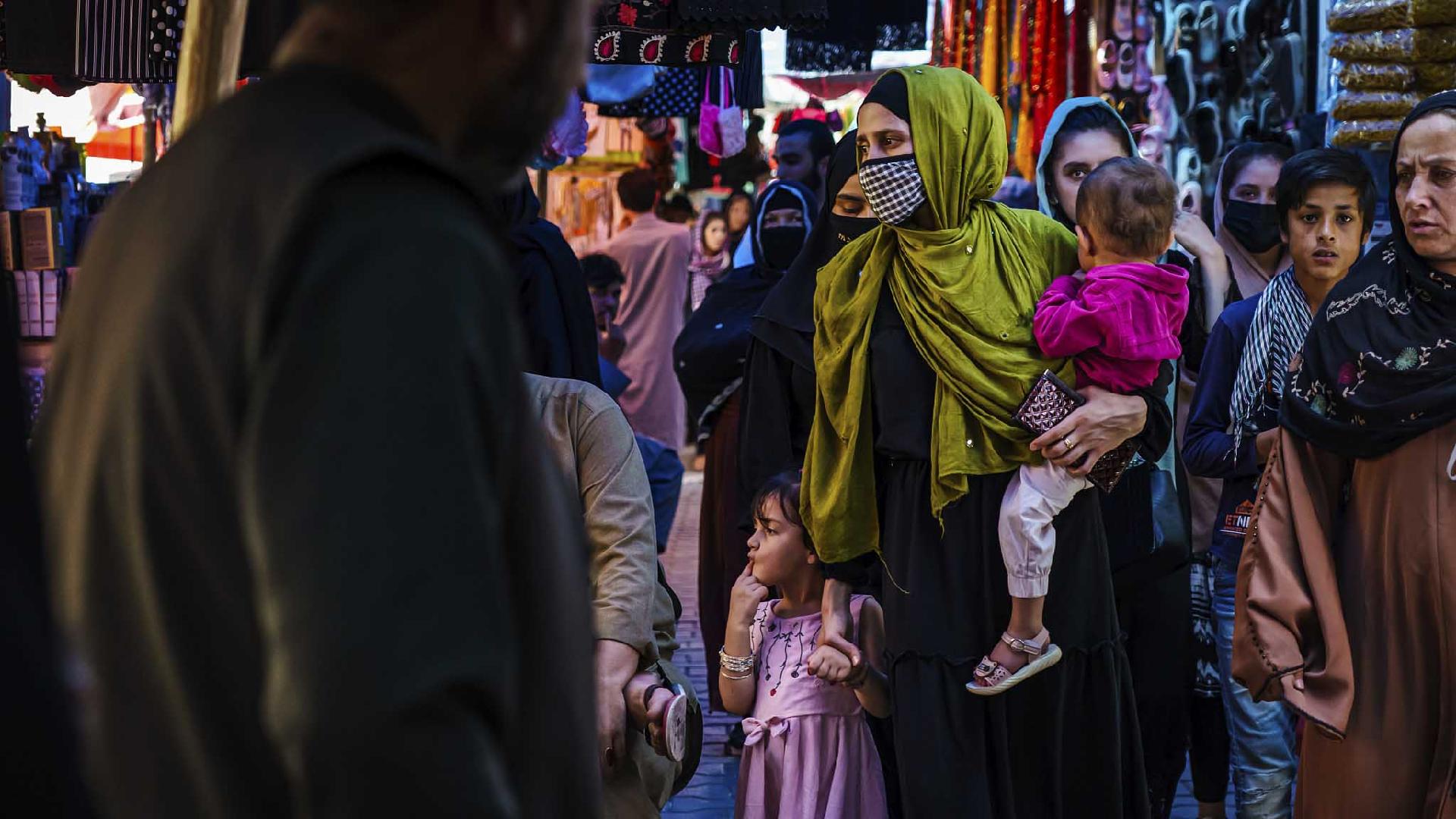 Chaos at Kabul airport caused by Western countries: Taliban - CGTN