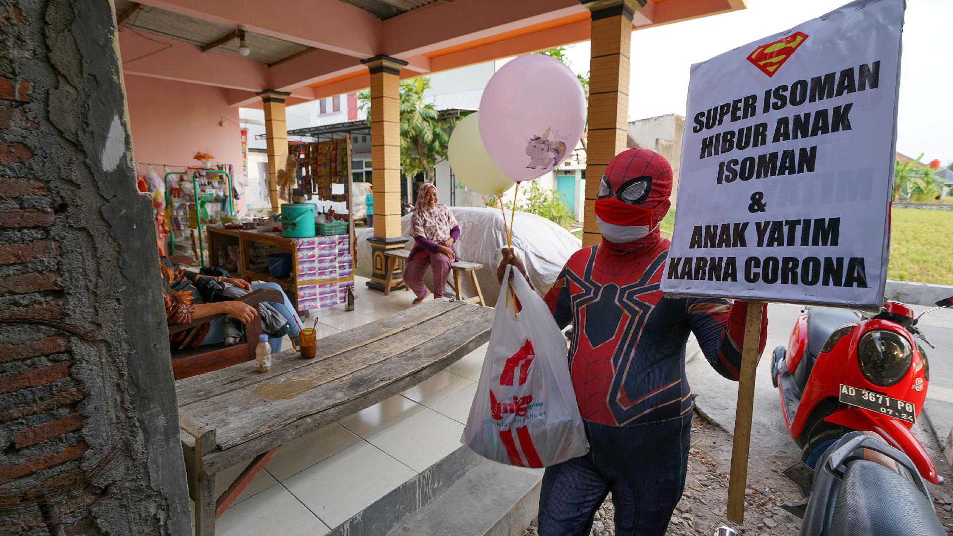 Indonesia's 'Super-isoman' is here to help during the pandemic - CGTN