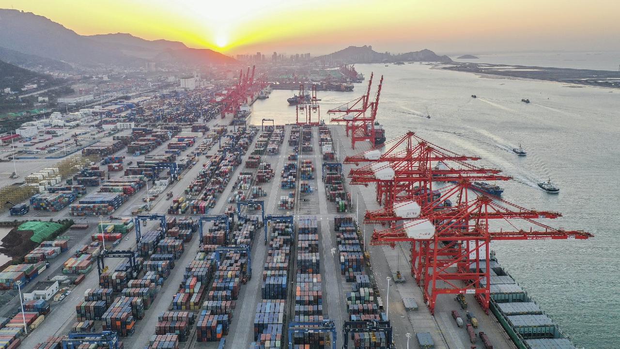Expert discusses the impact of power shortages on foreign trade - CGTN