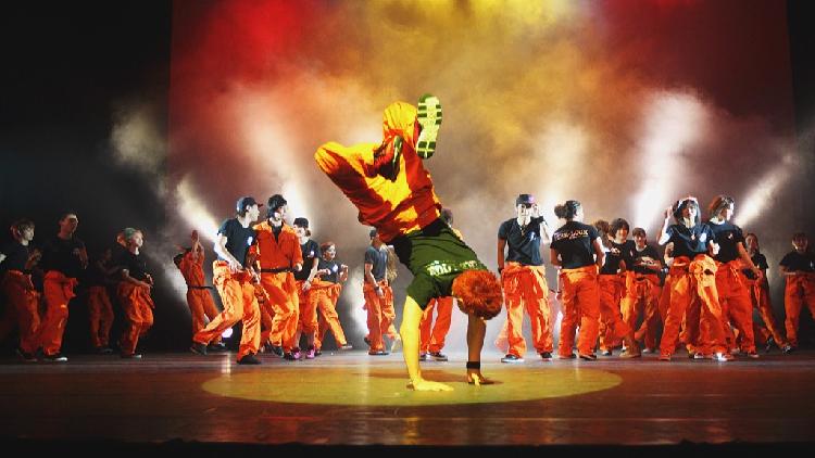 Backstage with world hip-hop dancing champions - CGTN