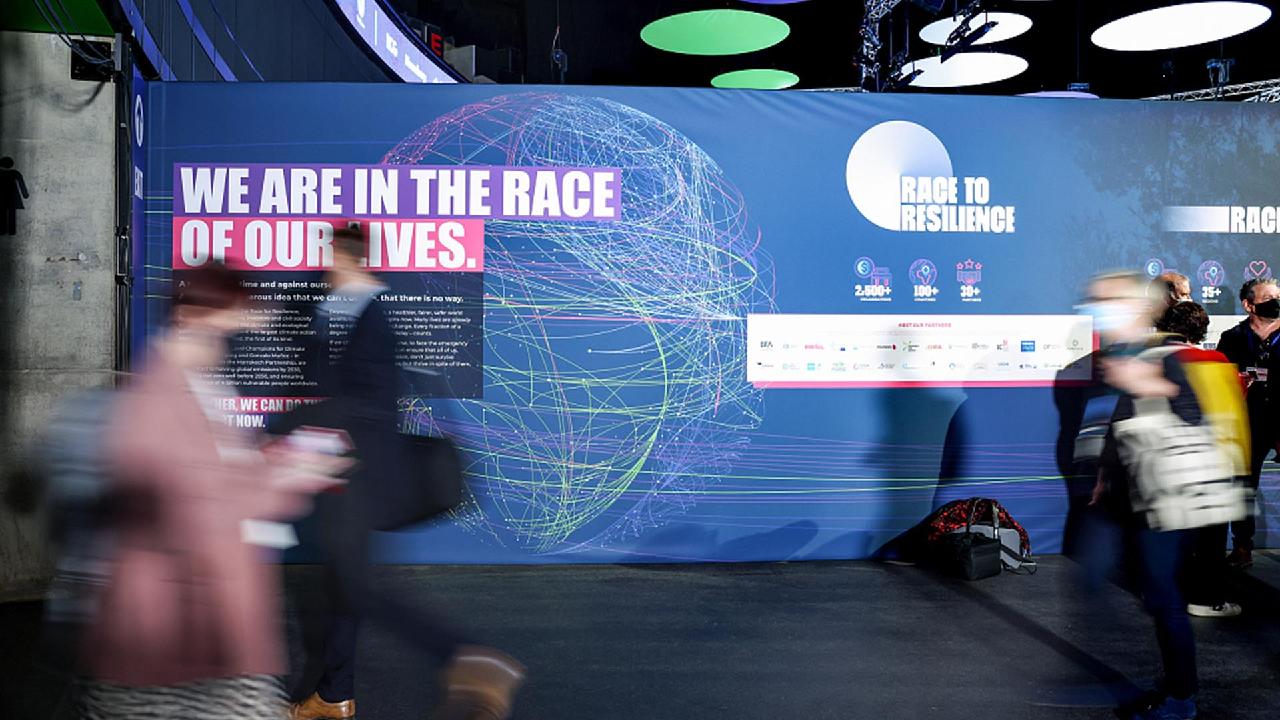 Draft deal at COP 26 summit urges countries to step up goals - CGTN