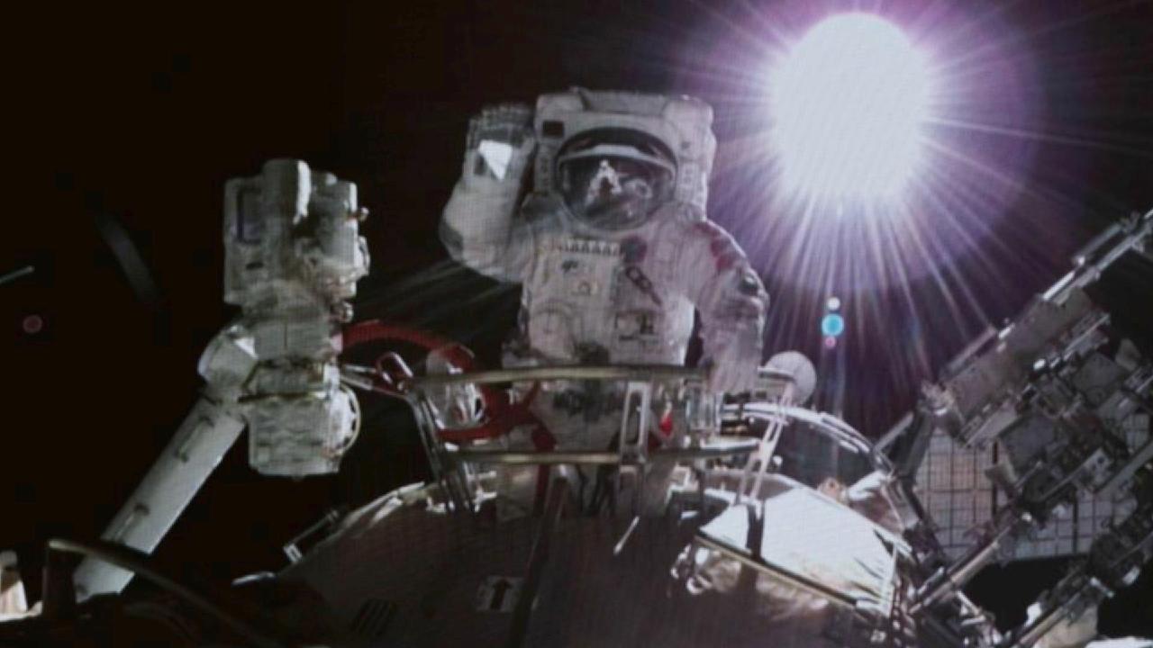 Veteran Chinese astronaut completes second spacewalk after 13 years - CGTN