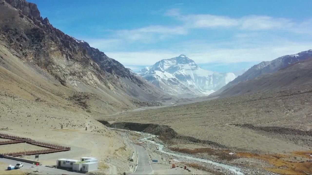 Xigaze strives to develop tourism around Mt. Qomolangma - CGTN