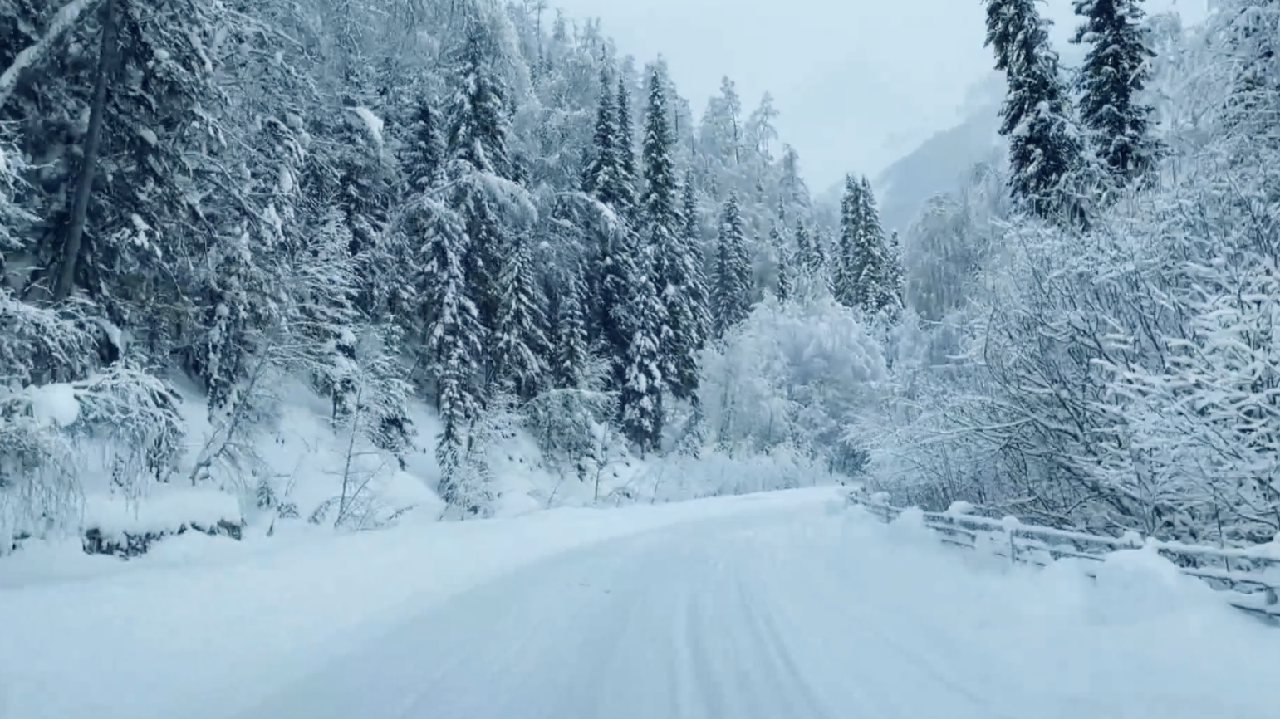 Snowy landscape in NW China's Xinjiang Uygur Autonomous Region - CGTN
