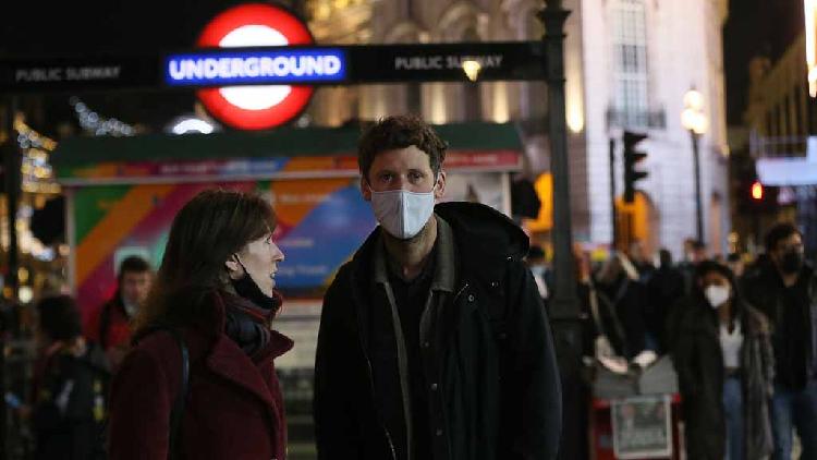 UK says Omicron variant spreading at 'phenomenal rate' - CGTN