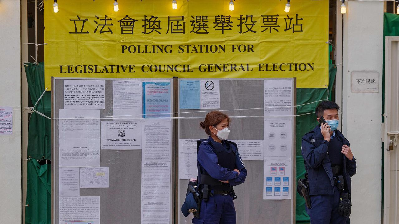 White paper: 'One Country, Two Systems' garantees democracy - CGTN