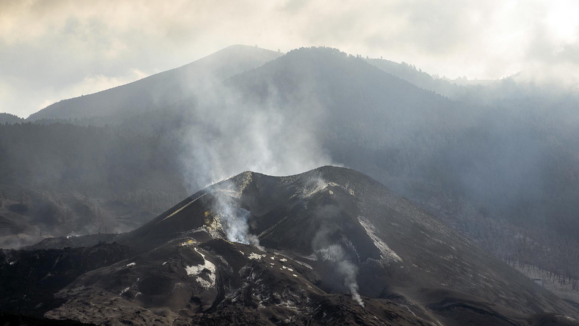 Eruption of Spain's La Palma Volcano ends, many people return home - CGTN