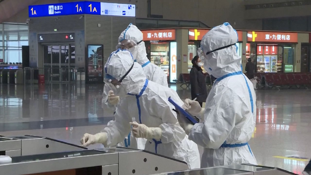 China strives for smooth transportation during Spring Festival rush - CGTN