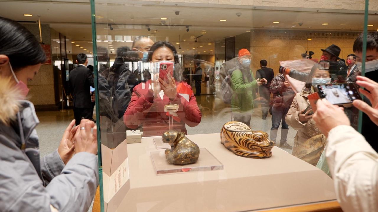 Tiger-themed art draws visitors to Shanghai Museum during CNY - CGTN