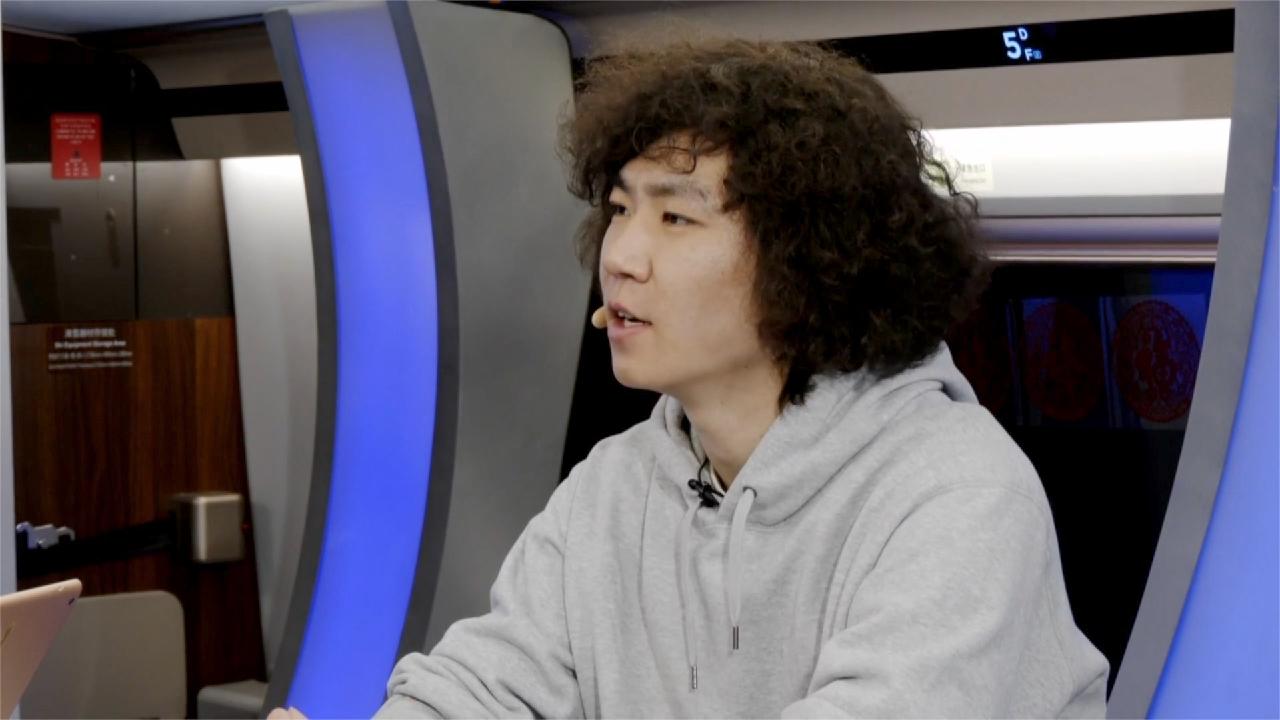 National champ Zhang Jiahao talks about Gu Ailing and Su Yiming - CGTN