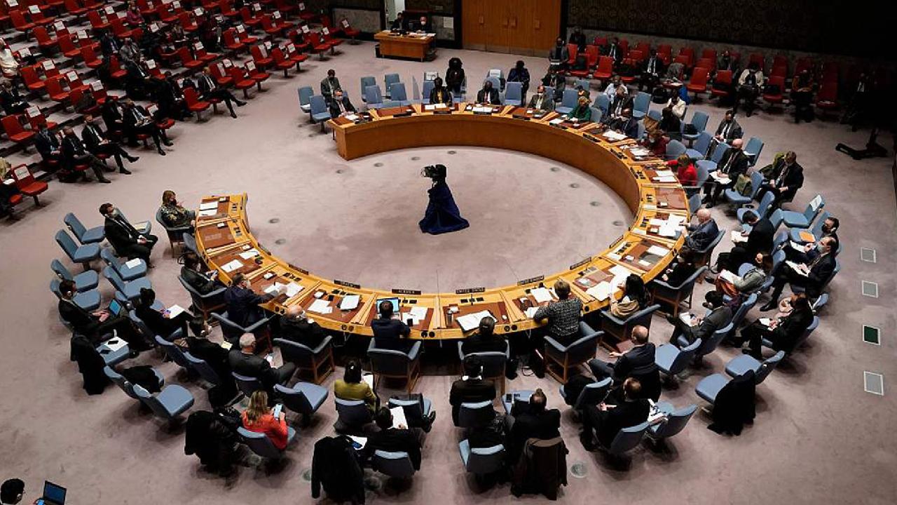 UN Security Council holds emergency meeting on Ukraine crisis - CGTN