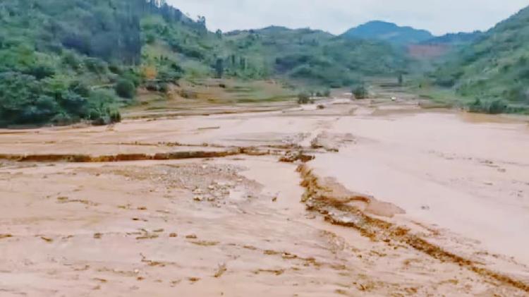 4 killed, 4 missing as heavy rainfall hits SW China's Yunnan - CGTN