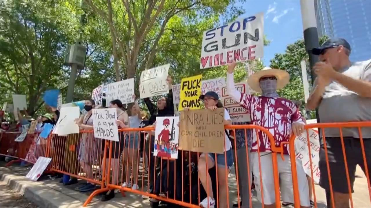 NRA convention sparks outrage in wake of Texas shooting - CGTN
