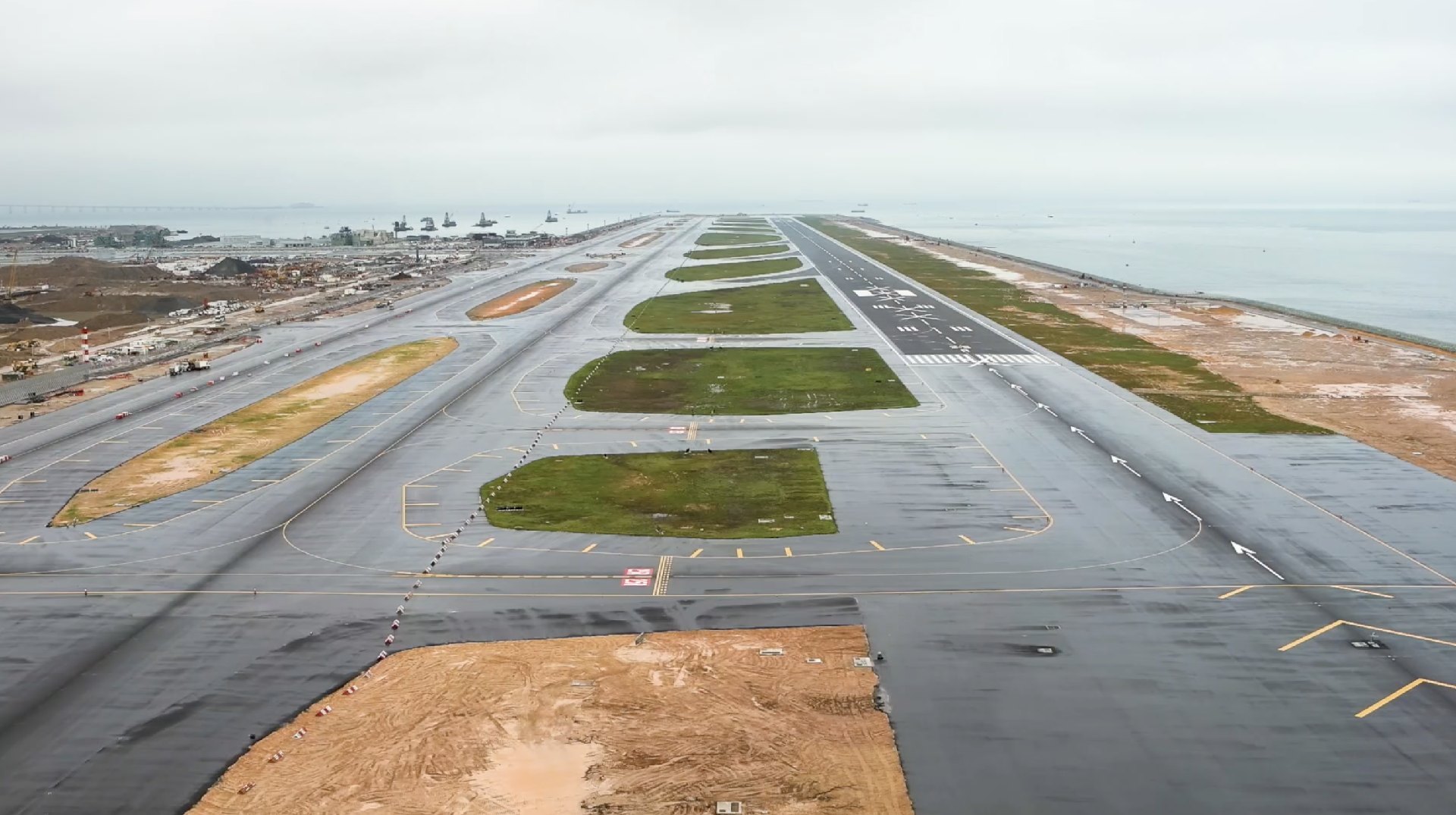 HK's three-runway system to strengthen economy in Greater Bay Area - CGTN