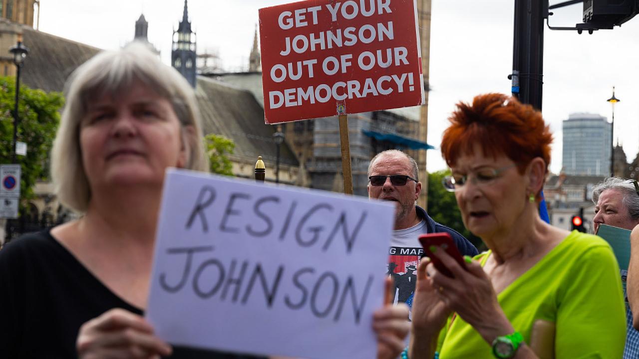 Protesters demand Boris Johnson's resignation - CGTN