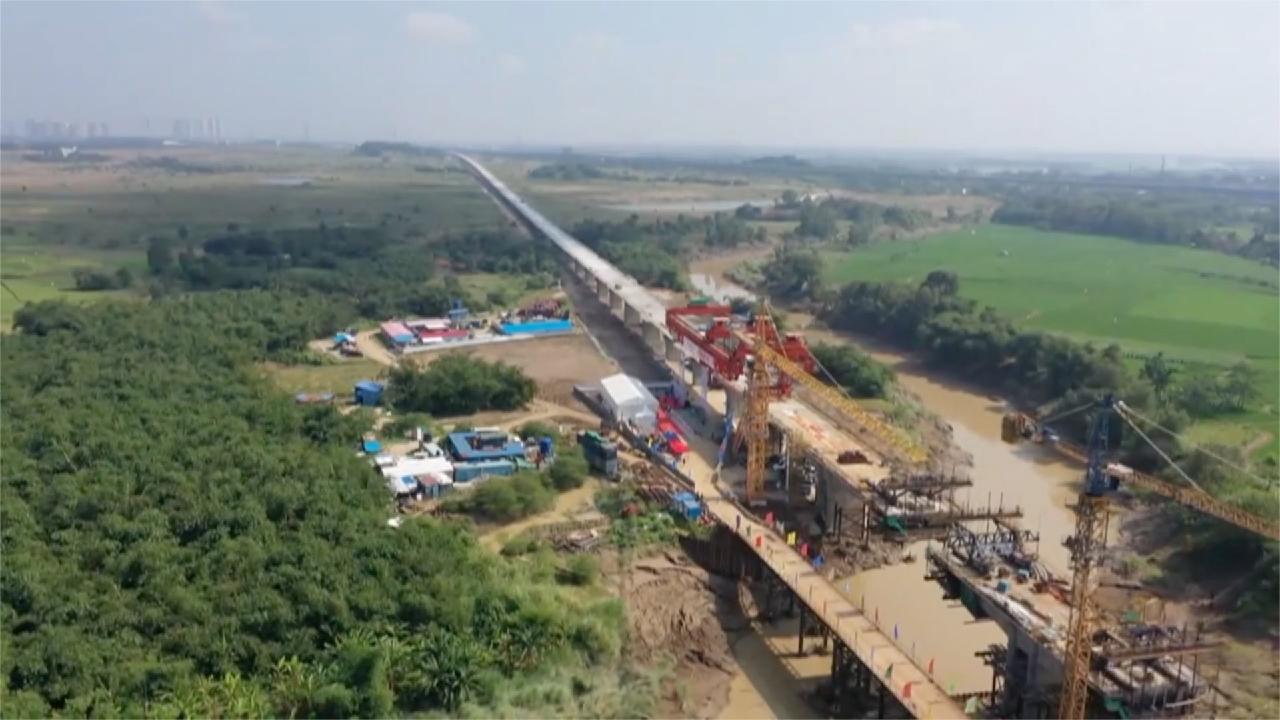 Chinese lay tracks for Indonesia's Jakarta-Bandung high-speed railway ...