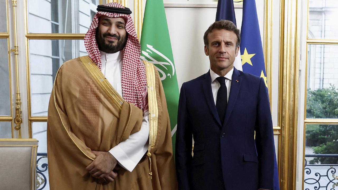 President Macron welcomes Crown Prince bin Salman to the Elysee Palace ...