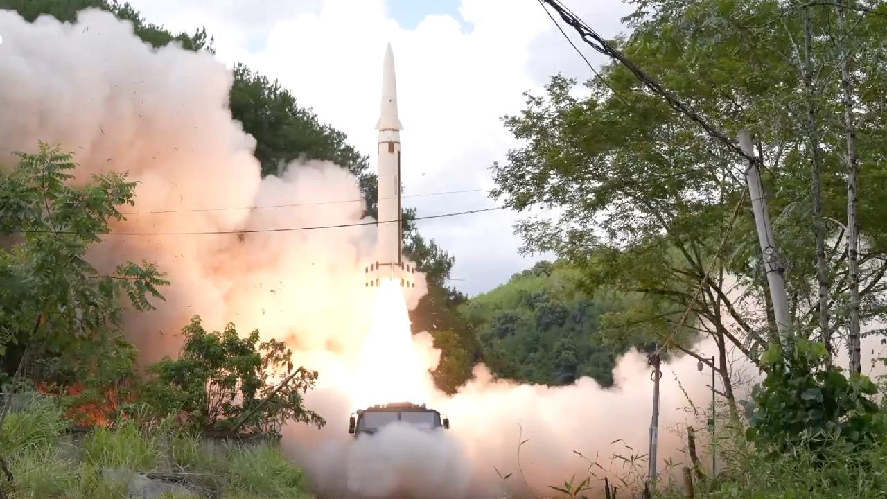 Live-fire missile drills hit targets off eastern coast of Taiwan - CGTN