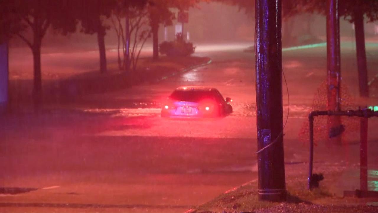 Torrential rains flood streets across Dallas metro area - CGTN