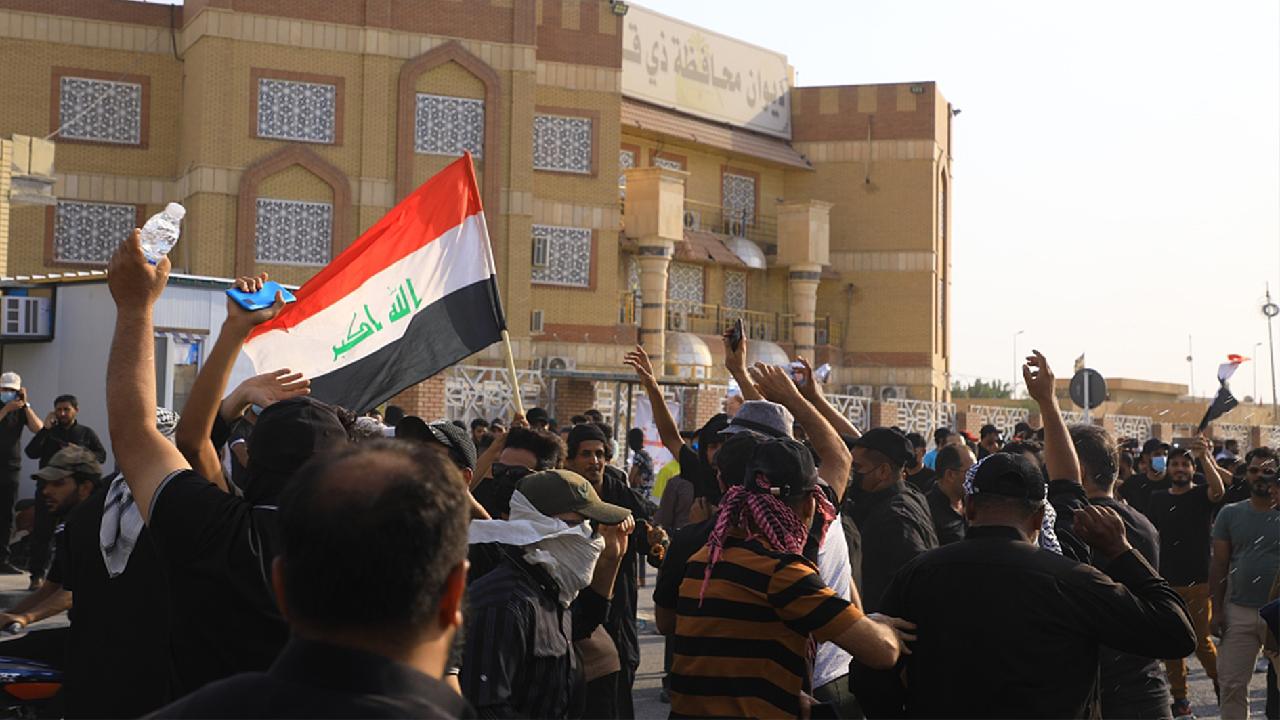 20 killed as al-Sadr supporters storm Iraqi government offices - CGTN