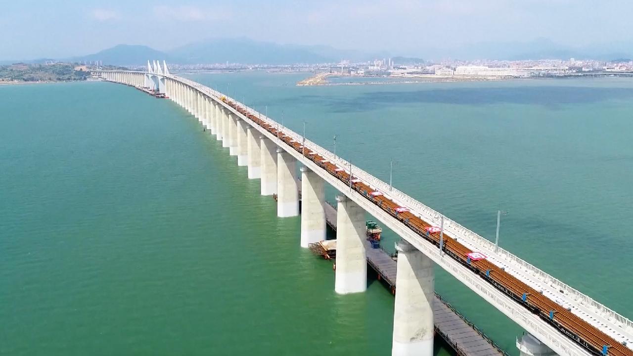 China completes track-laying for 1st sea-crossing high-speed railway - CGTN