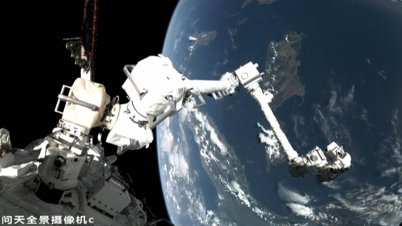 InFocus: How to guarantee the safety of taikonauts during spacewalk? - CGTN