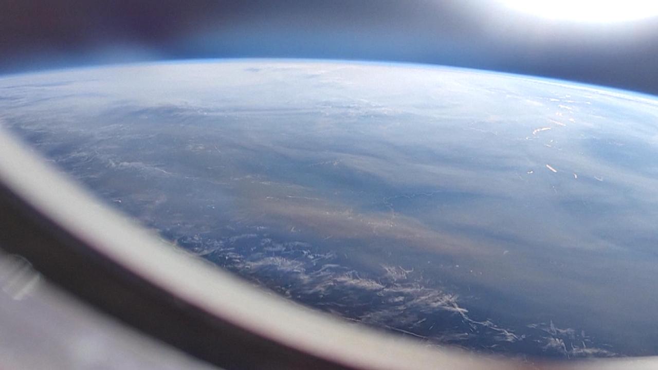 Stunning photos taken by taikonauts from China's space station - CGTN