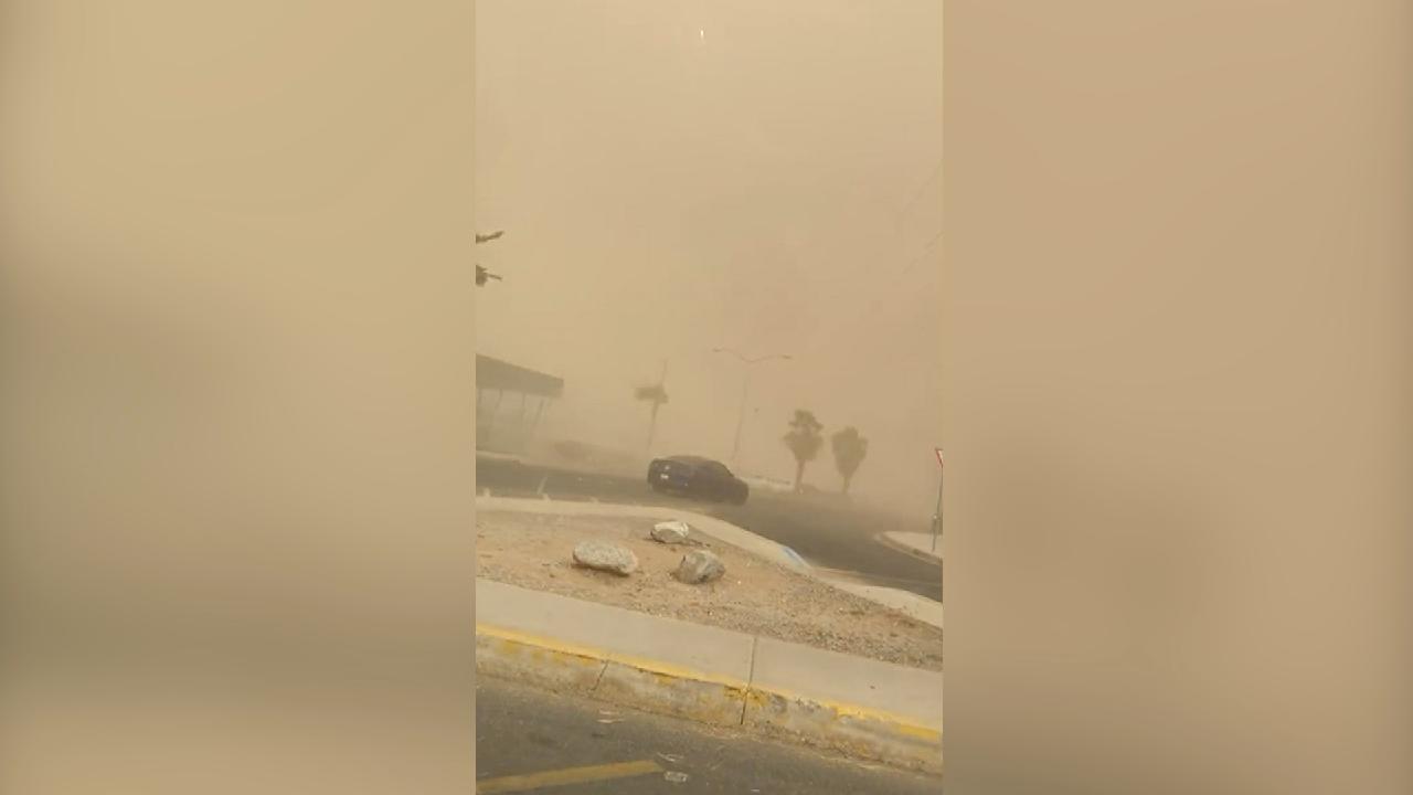 Destructive dust storm sweeps through Mexicali, near U.S. border - CGTN