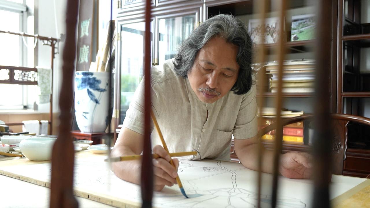 Chinese painter opens window of art world for rural folks - CGTN