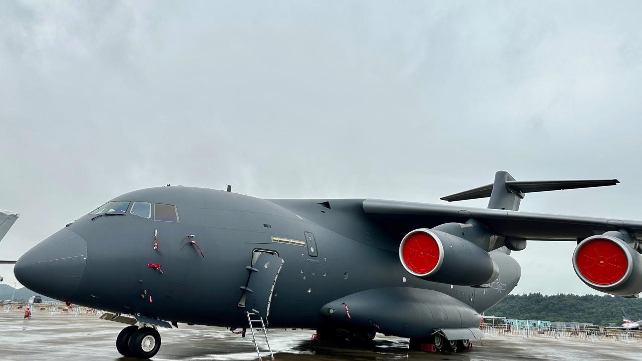 Y-20 transport aircraft arrives at Airshow China 2022 - CGTN
