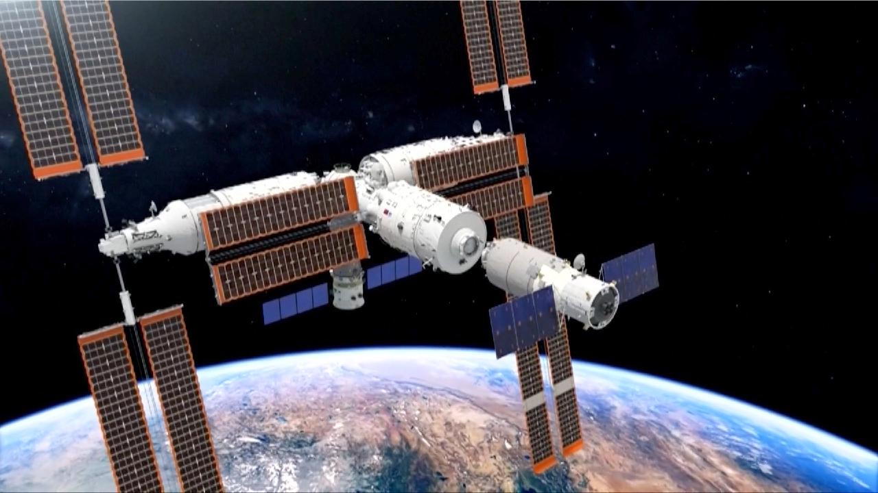 China completes first in-orbit test of space fuel batteries - CGTN