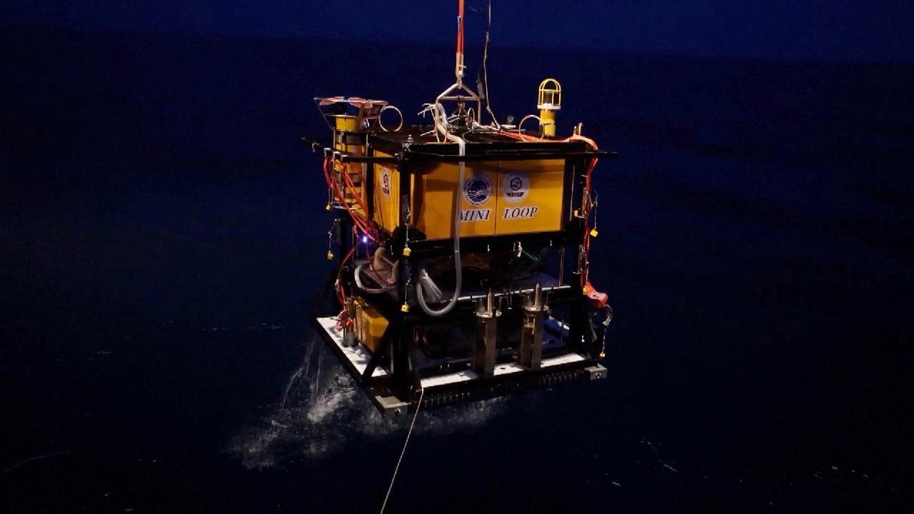 Chinese researchers unveil deep-sea multi-channel Raman spectrometer - CGTN